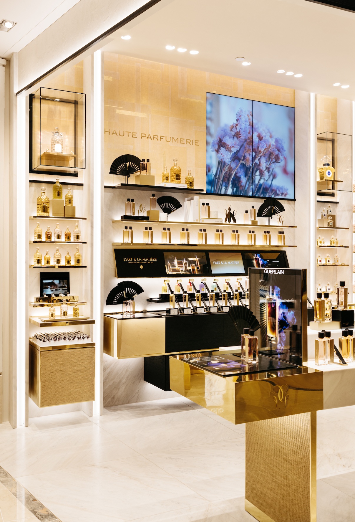 Nouvelle boutique Guerlain au Bon Marché Rive Gauche - VieDeLuxe.fr