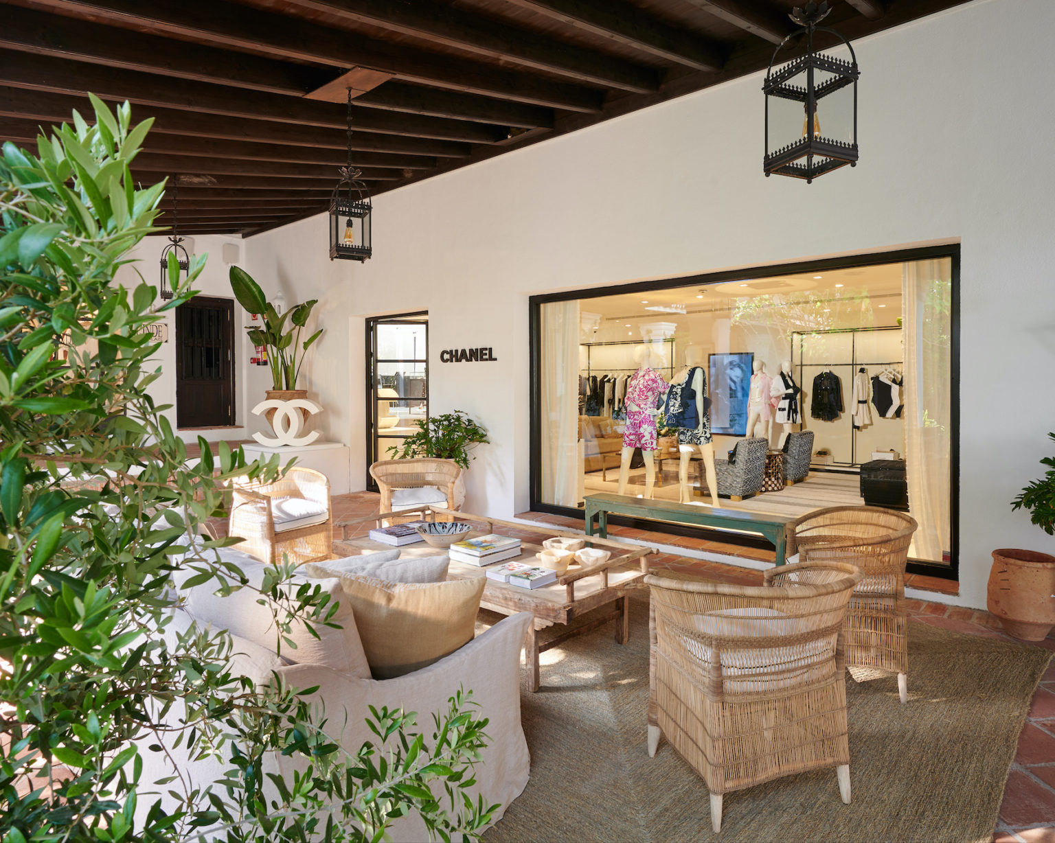 Chanel ouvre une boutique éphémère à Marbella - VieDeLuxe.fr