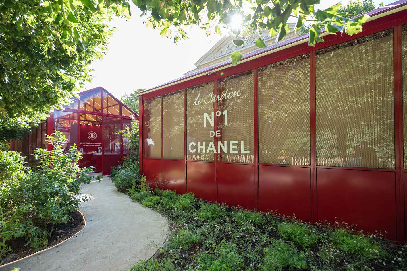 Un jardin haute-couture griffé Chanel s’implante aux Tuileries ...