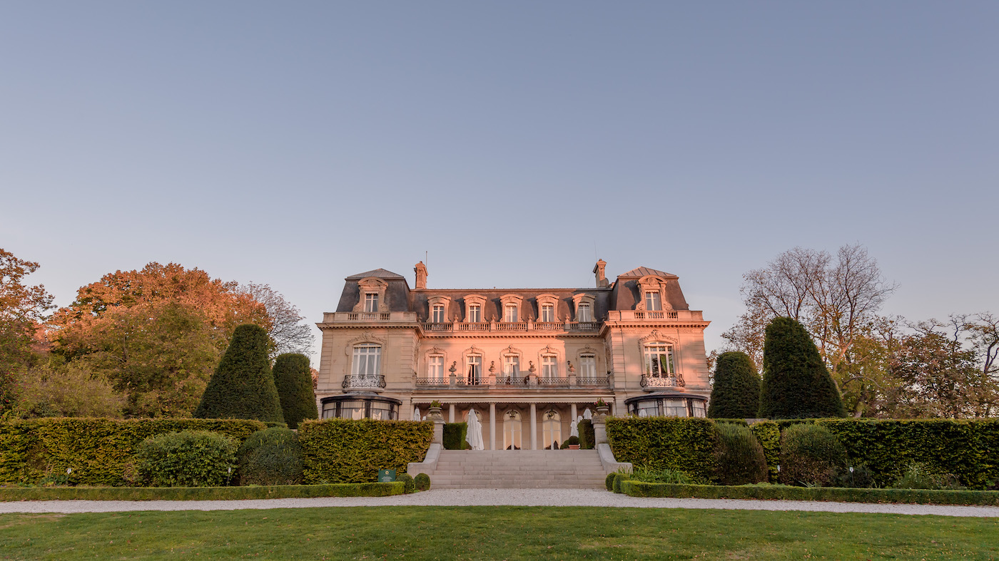 Le Domaine Les Crayères sacré plus belle carte de champagnes au monde ...